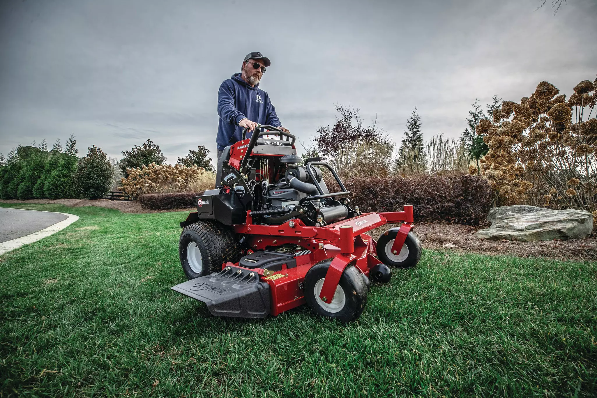 In-Depth Look: Exmark Vertex Stand On Mower - Lawn Growth